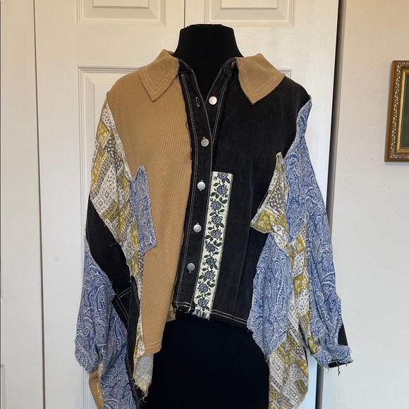 POL | Tops | Nwot Pol Blue And Black Paisley Oversized Boho Shirt Size ...